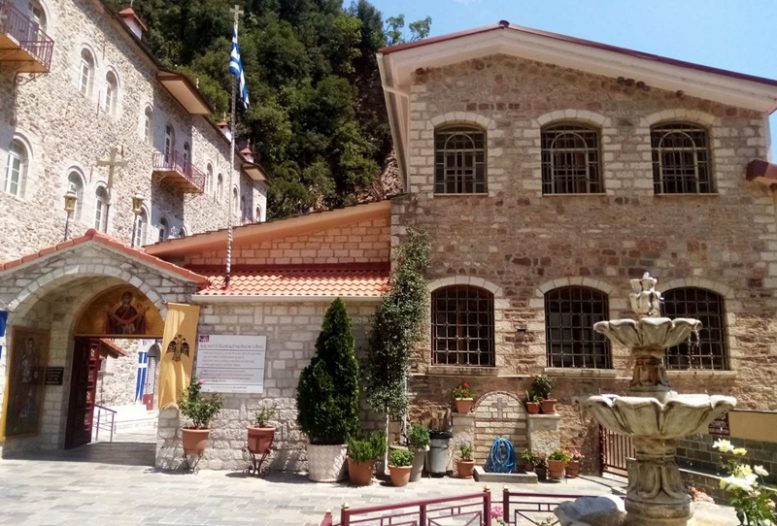 ΙΕΡΑ ΜΟΝΗ ΠΑΝΑΓΙΑΣ ΠΡΟΥΣΙΩΤΙΣΣΑΣ - Μοναστήρια της Ελλάδος