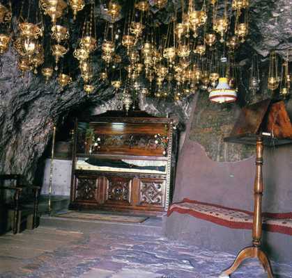 ΙΕΡΑ ΜΟΝΗ ΟΣΙΟΥ ΠΑΤΑΠΙΟΥ - ΛΟΥΤΡΑΚΙ - Μοναστήρια της Ελλάδος