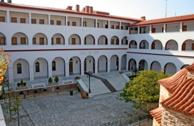 ΙΕΡΑ ΜΟΝΗ ΚΟΙΜΗΣΕΩΣ ΤΗΣ ΘΕΟΤΟΚΟΥ ΠΕΝΤΕΛΗΣ - Μοναστήρια της Ελλάδος