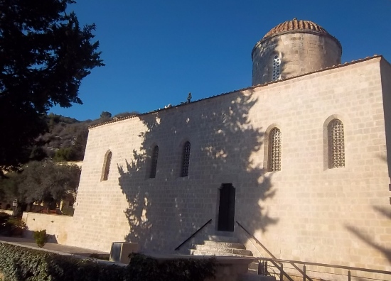 Η ΙΕΡΑ ΜΟΝΗ ΑΓΙΟΥ ΝΕΟΦΥΤΟΥ ΣΤΗΝ ΚΥΠΡΟ - Μοναστήρια της Ελλάδος